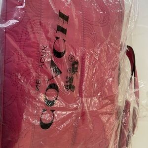 Coach | Bags | Coach New With Tag F7668 Signature Stitch Nylon Tote ...